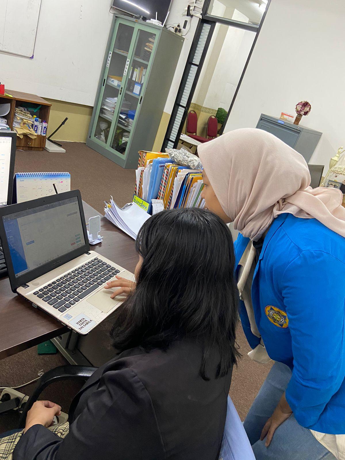 Solusi Canggih untuk Manajemen Karyawan: Mahasiswa Universitas Pamulang Berhasil Implementasi ...